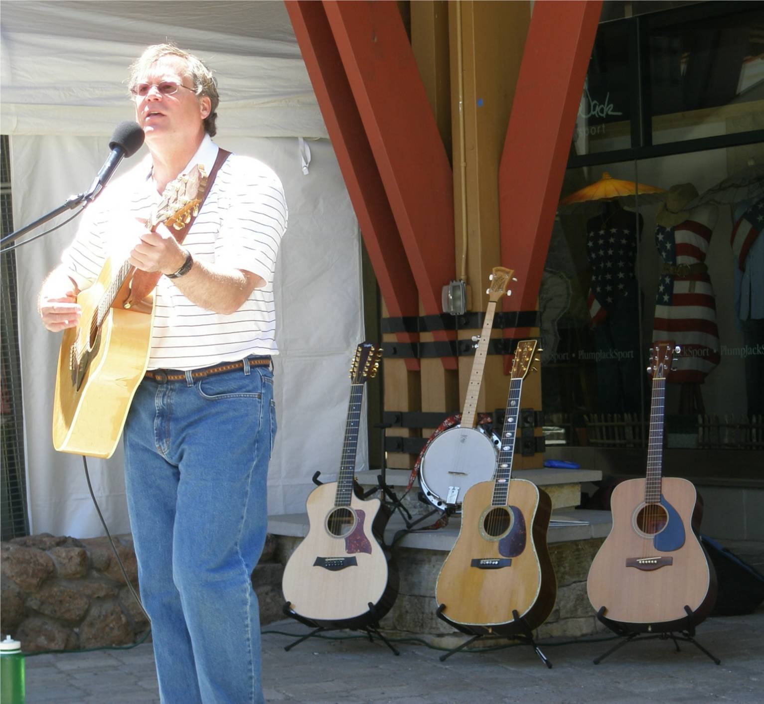 Meet Tuck – Tuck Wilson