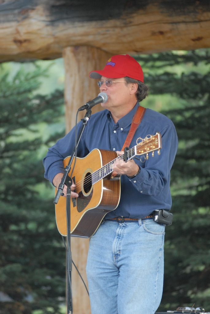 Meet Tuck – Tuck Wilson